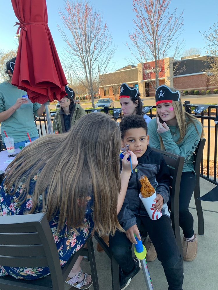 EAHS National Art Honor Society Volunteers | Eastern Alamance High School